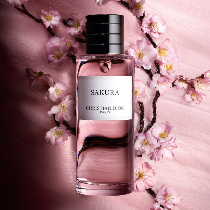 Sakura Fragrance: the floral fragrance of Japanese inspiration | DIOR